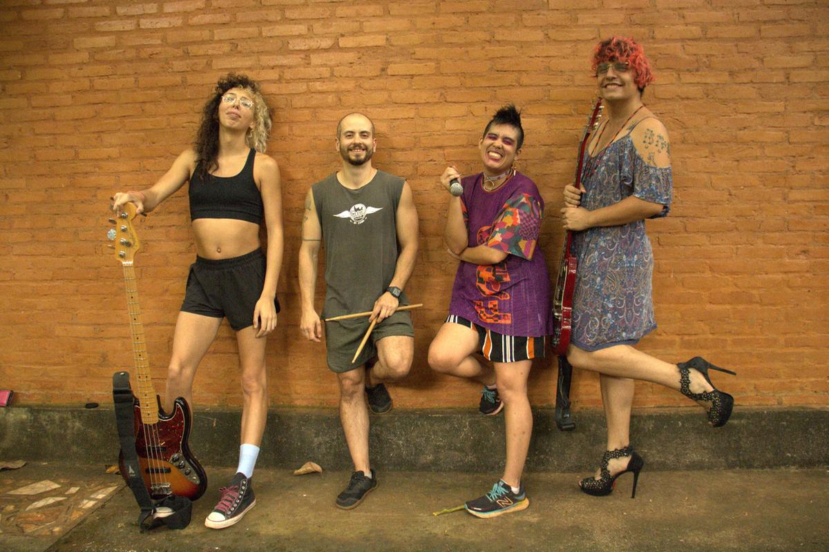 Grupo que resgata raízes queer do punk faz show nesta quinta