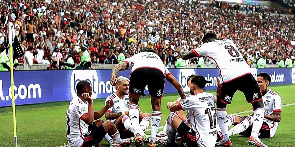 Flamengo atropela Vasco em goleada histórica