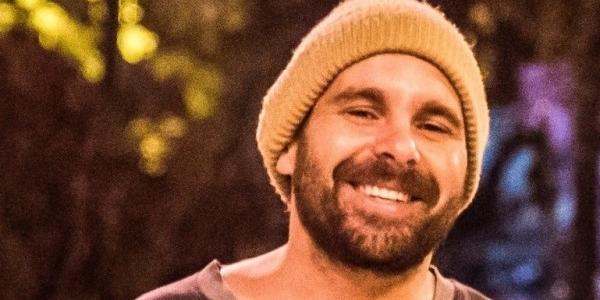 Jonas Torres interpreta catador de lixo em 'Império'