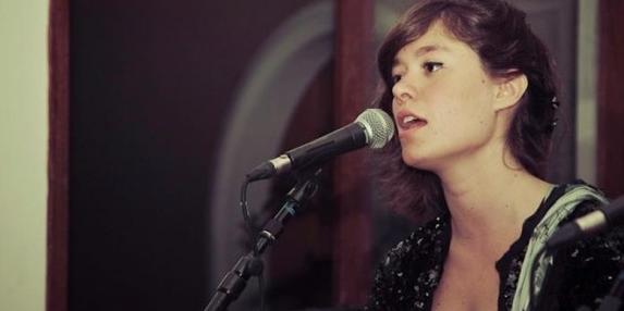 Maria Luiza Jobim lança álbum com o duo Opala